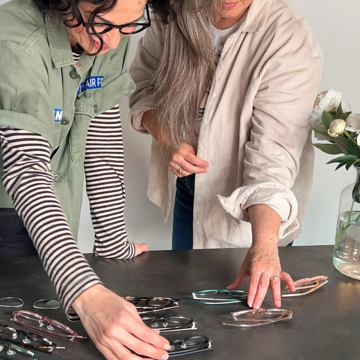 The Observer & Shelly Gross – Daniella Lehavi